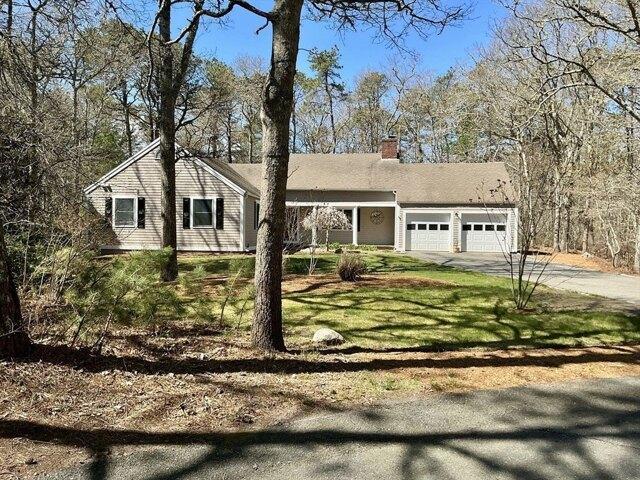 house with 3 bedroom, Mashpee MA ES104045145