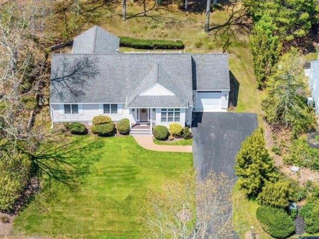 house with 3 bedroom, Mashpee MA ES104333075