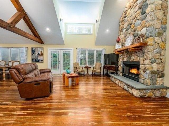 house with 3 bedroom, Mashpee MA ES104850563