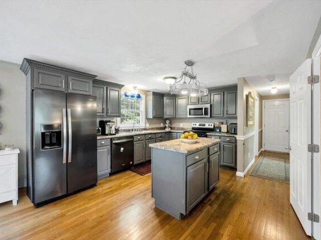 house with 3 bedroom, Mashpee MA ES105190283