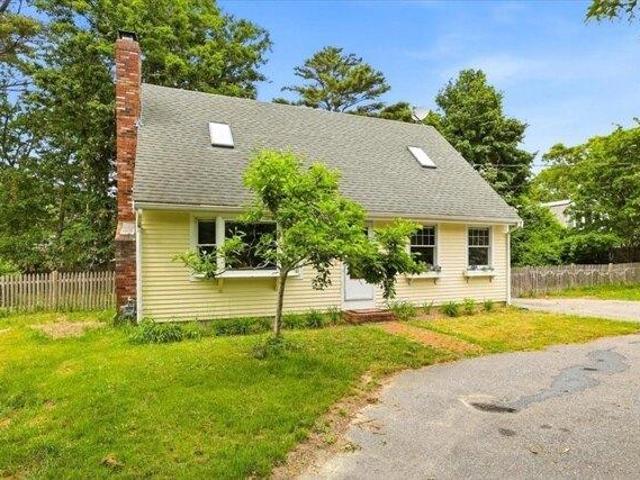 house with 3 bedroom, Mashpee MA ES103807608