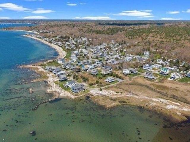house with 3 bedroom, Mattapoisett MA DLS102959783