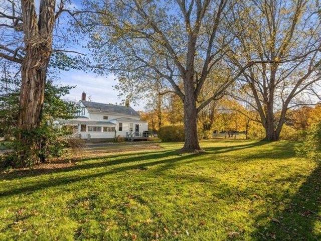 house with 3 bedroom, Mattapoisett MA DLS103017344