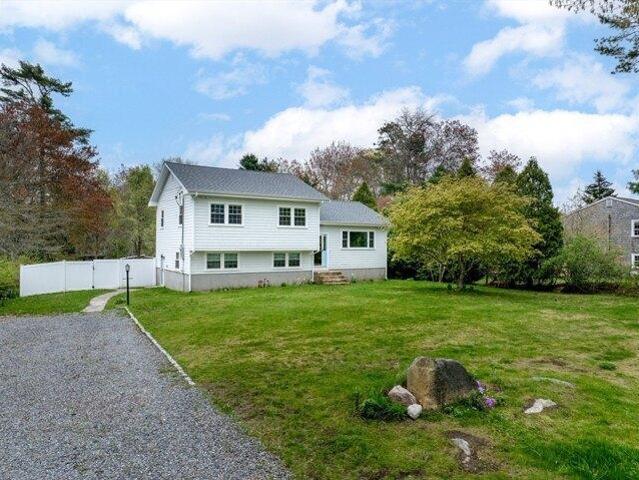 house with 3 bedroom, Mattapoisett MA DS102563154