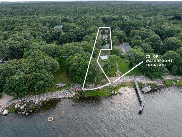 house with 3 bedroom, Mattapoisett MA ES104830812
