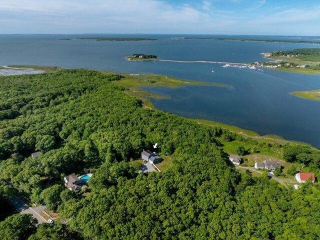 house with 3 bedroom, Mattapoisett MA ES104850498