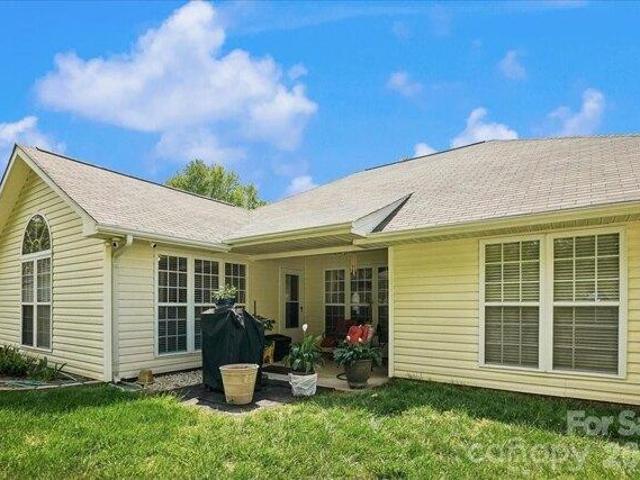 house with 3 bedroom, Matthews NC ES103604110