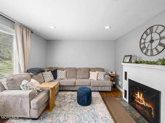 house with 3 bedroom, Matawan NJ ES105208258