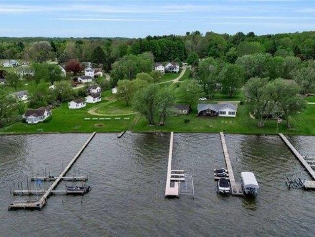 house with 3 bedroom, Mayville NY ES104904572