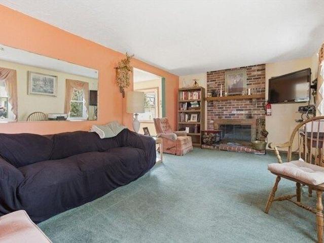 house with 3 bedroom, Maynard MA DS103016943