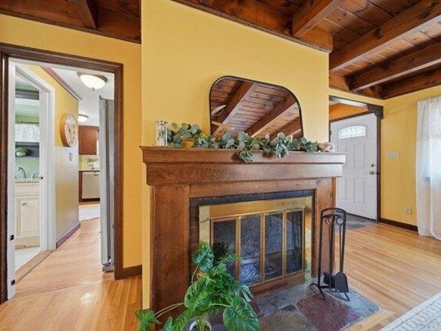 house with 3 bedroom, Maynard MA ES104852463