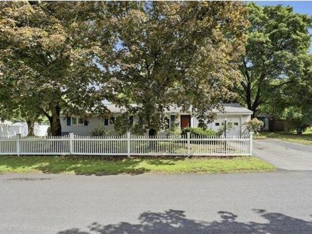house with 3 bedroom, Maynard MA ES105159482