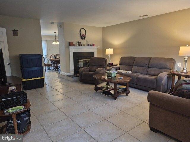house with 3 bedroom, Mays Landing NJ DS102527948