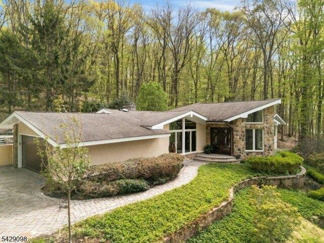 house with 3 bedroom, Mendham NJ DLS102762991