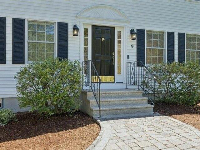 house with 3 bedroom, Mendon MA DLS102346523