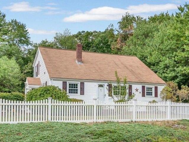 house with 3 bedroom, Mendon MA DS102342519