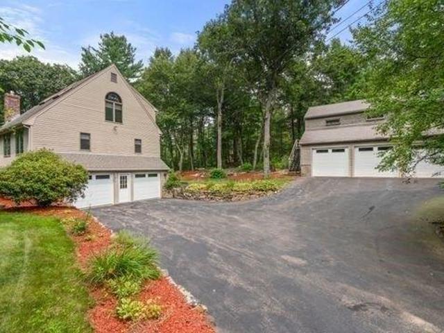 house with 3 bedroom, Mendon MA ES104788132