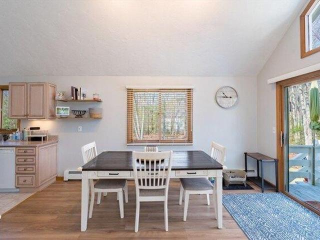 house with 3 bedroom, Mendon MA ES104008977