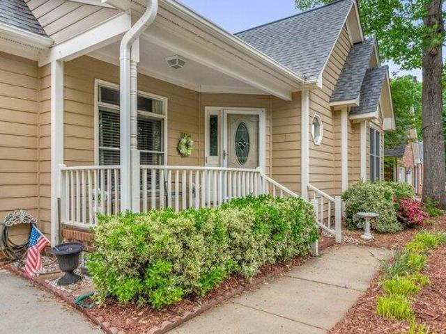 house with 3 bedroom, Mebane NC ES104909687