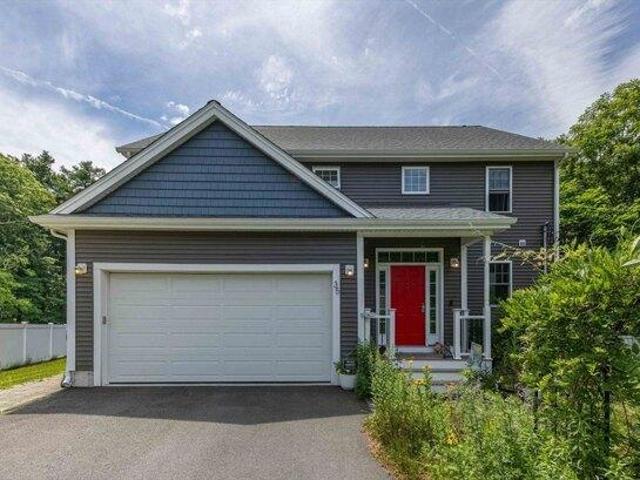 house with 3 bedroom, Medway MA DS104116170
