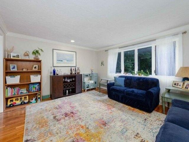 house with 3 bedroom, Medway MA DS104189644