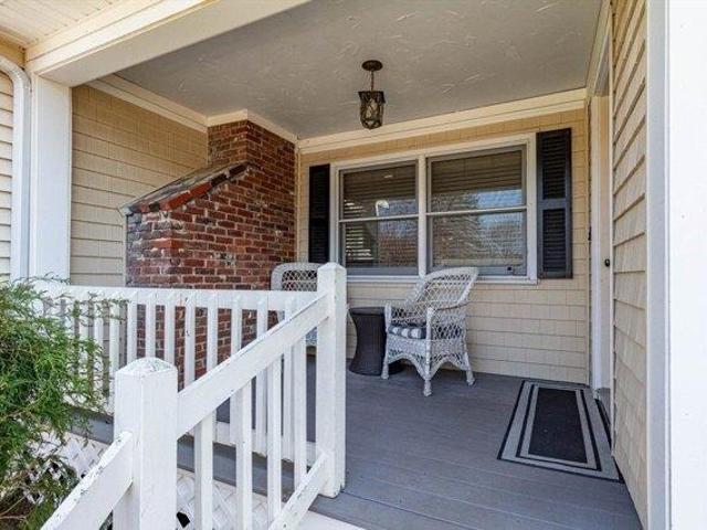 house with 3 bedroom, Medway MA ES103018435