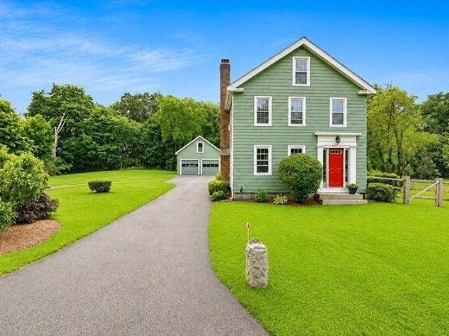 house with 3 bedroom, Medway MA ES104408881