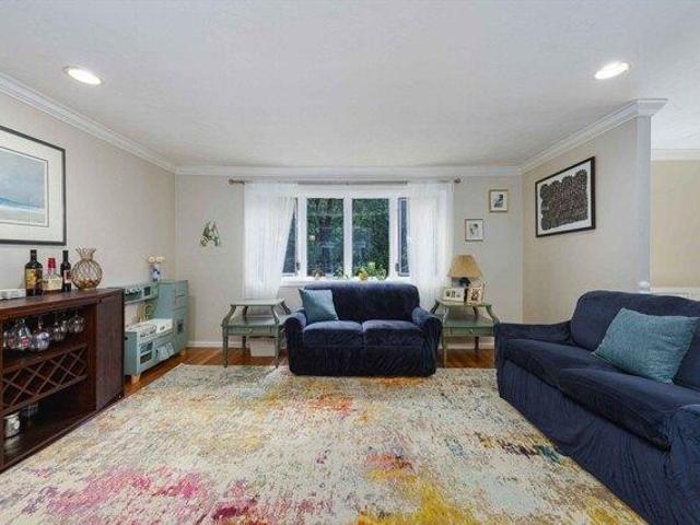 house with 3 bedroom, Medway MA ES104649604