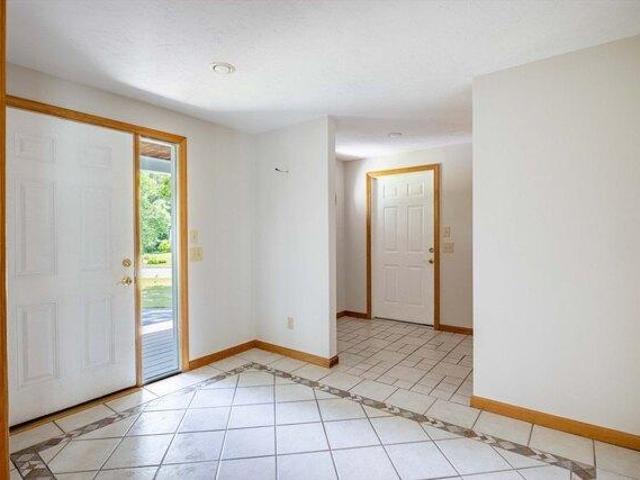 house with 3 bedroom, Medway MA ES104836145