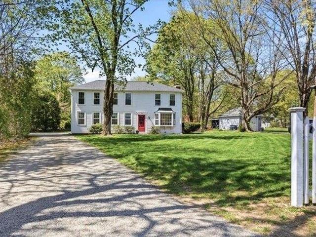 house with 3 bedroom, Medfield MA DLS102089974