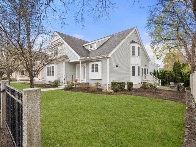 house with 3 bedroom, Medfield MA DS102632783