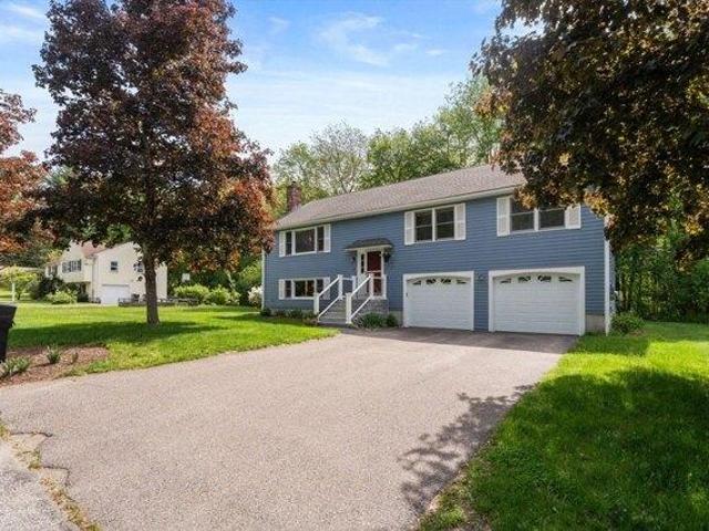 house with 3 bedroom, Medfield MA DS102800307