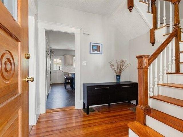 house with 3 bedroom, Medford MA ES105082033