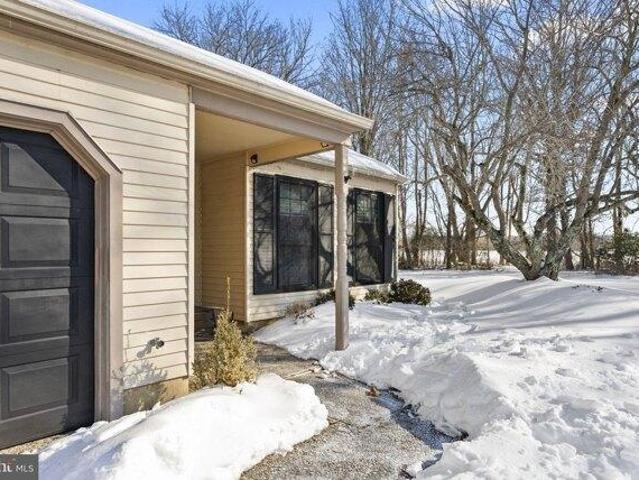 house with 3 bedroom, Medford NJ DS102253969