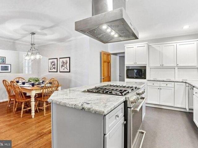 house with 3 bedroom, Medford NJ ES105174743