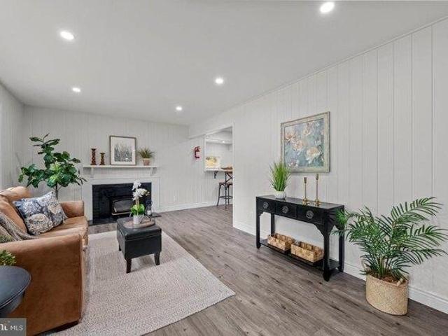 house with 3 bedroom, Medford Lakes NJ DLS101660396