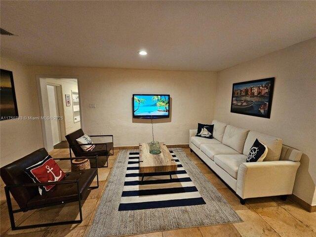 house with 3 bedroom, Melbourne Beach FL DLS89154519