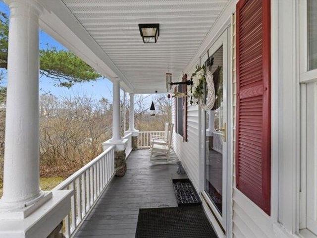 house with 3 bedroom, Melrose MA DLS102000089