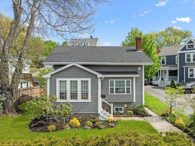 house with 3 bedroom, Melrose MA DLS102345819