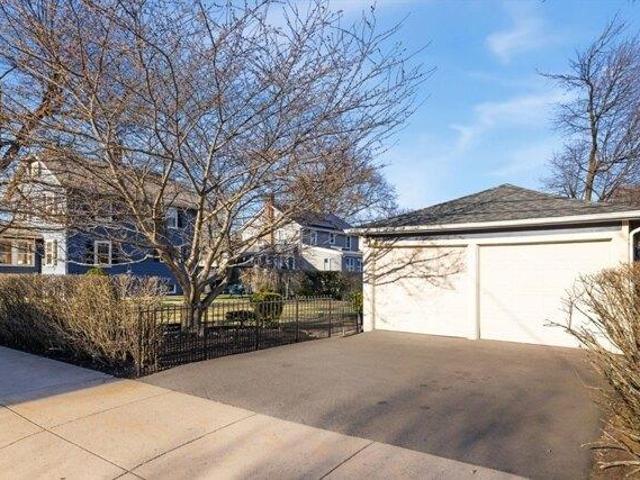 house with 3 bedroom, Melrose MA DLS102762973
