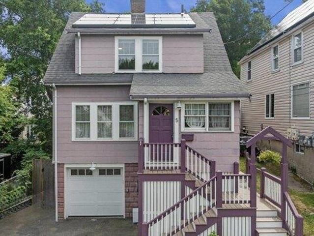 house with 3 bedroom, Melrose MA DS104376690