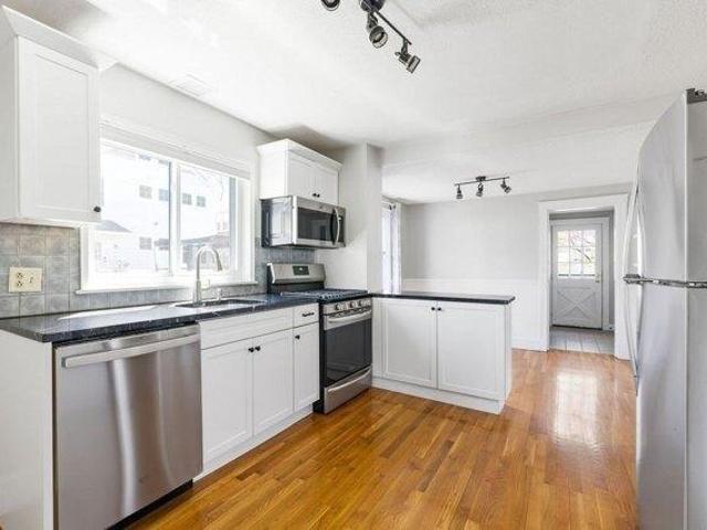 house with 3 bedroom, Melrose MA DS102800706
