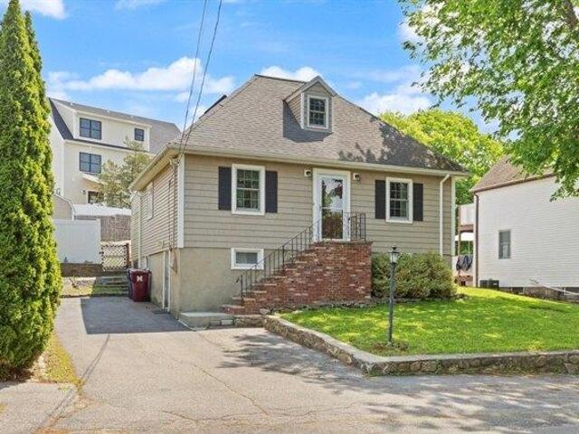 house with 3 bedroom, Melrose MA DS103928227