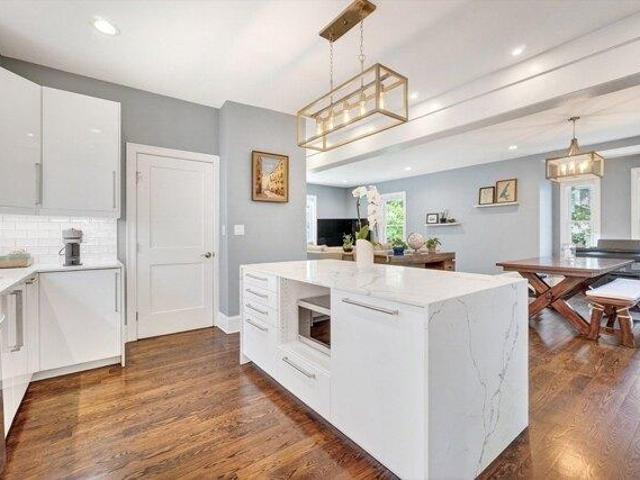 house with 3 bedroom, Melrose MA ES104148685