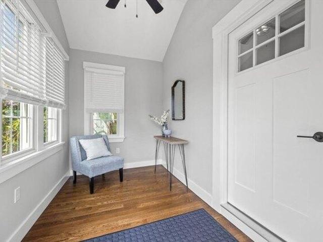 house with 3 bedroom, Melrose MA ES102826424