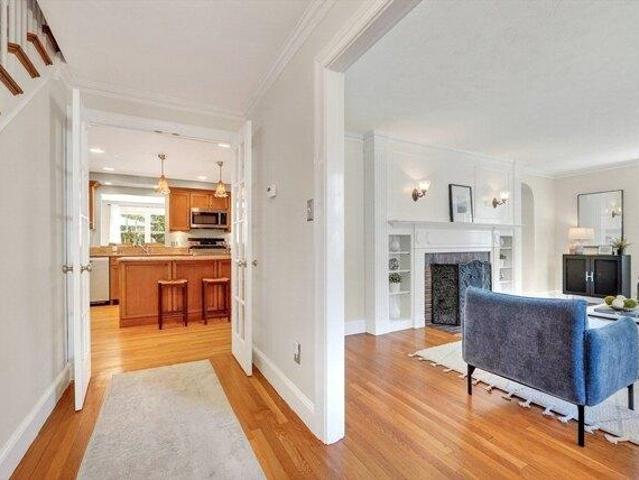 house with 3 bedroom, Melrose MA ES103588812