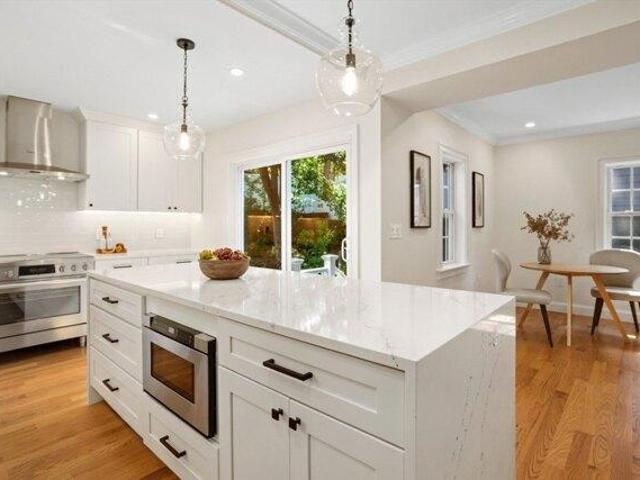 house with 3 bedroom, Melrose MA ES103601758