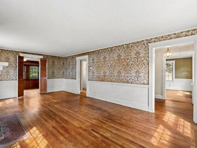 house with 3 bedroom, Melrose MA ES103807981