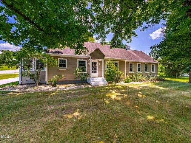 house with 3 bedroom, Melrose NY ES104904062