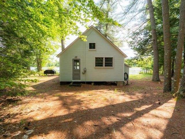 house with 3 bedroom, Meredith NH DS103073500
